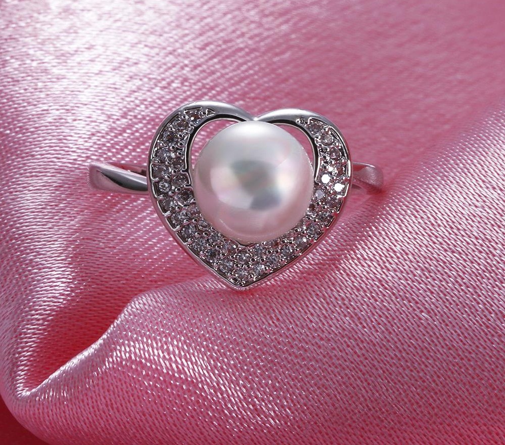 TripleClicks.com: High quality fashion pearl ring designs for women