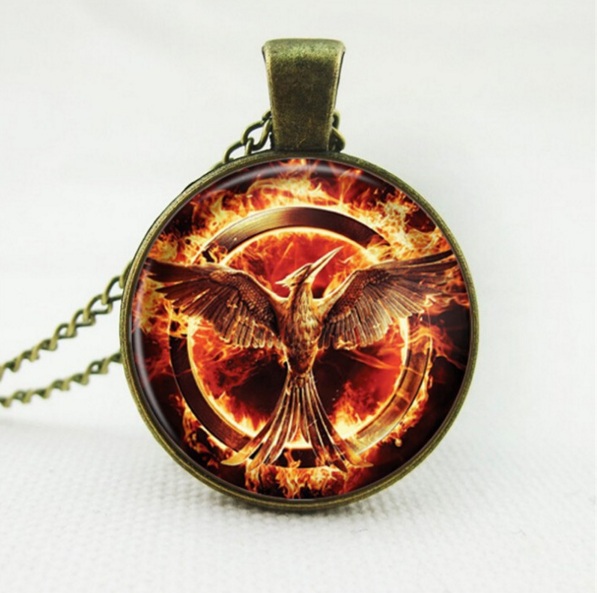 TripleClicks.com: Hunger Games Pendant Necklace